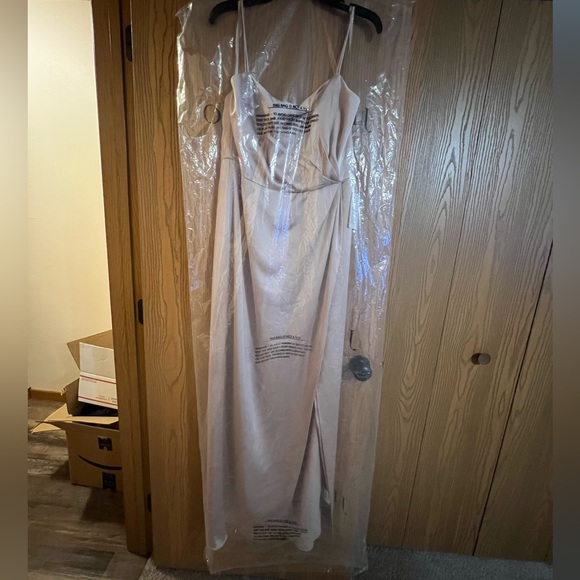 Jenny Yoo | Dresses | Jenny Yoo Lauren Bridesmaid Dress Size 6 Color ...